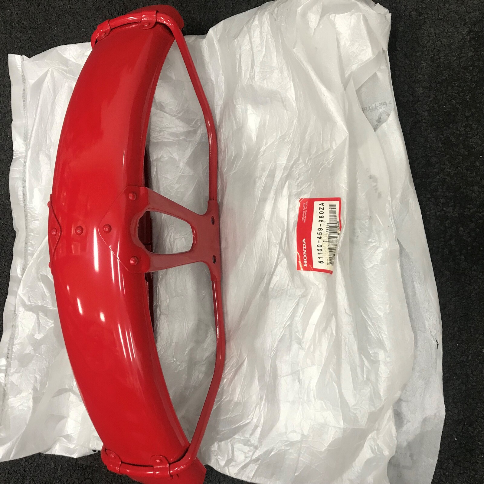 HONDA POSTIE CT110 1999-06 OEM FRONT FENDER MONZA RED *R110* 61100459980ZA